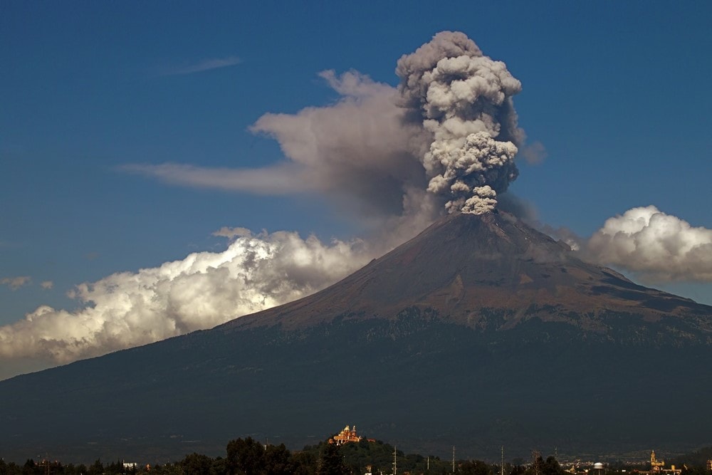 Top 20 Mind-Blowing Volcanoes In The World